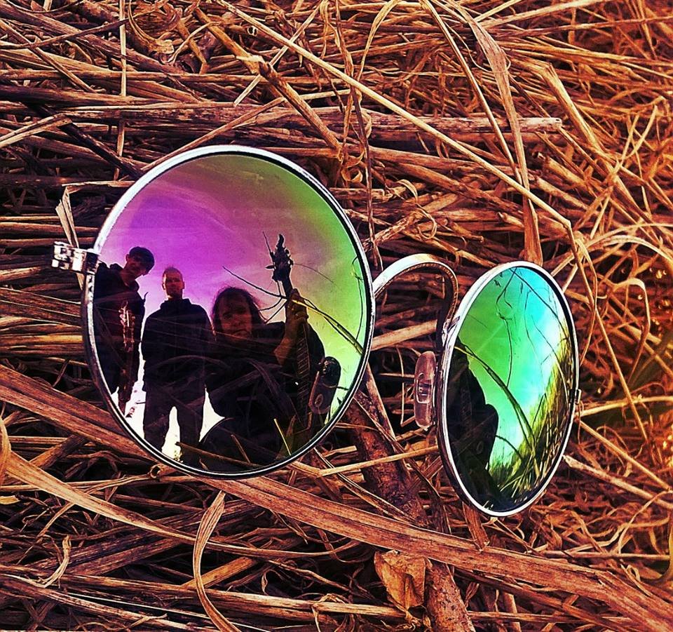 James Button Band wraca z nowym singlem | Miasto z Wizją