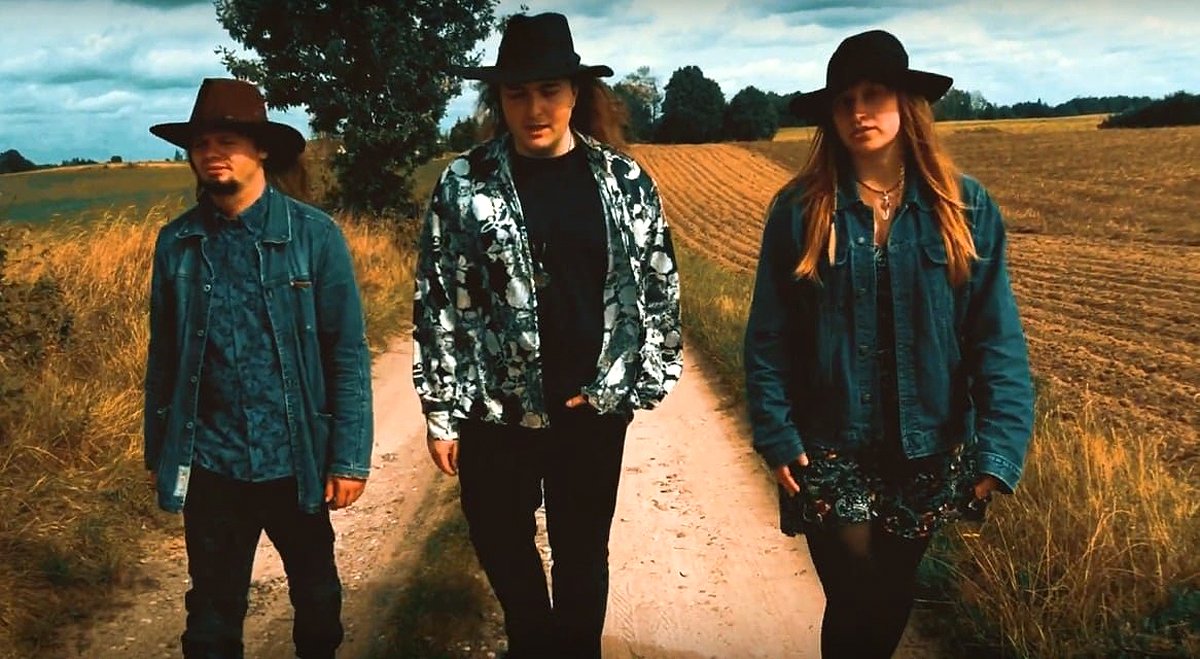 Buttony na liście top 50 najbardziej interesujących albumów | Miasto z ...